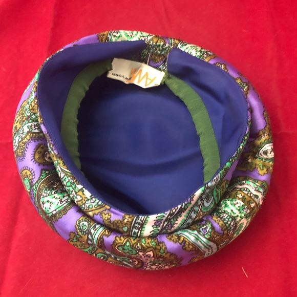 Amy New York | Accessories | Vintage Retro Amy New York 5s Paisley ...